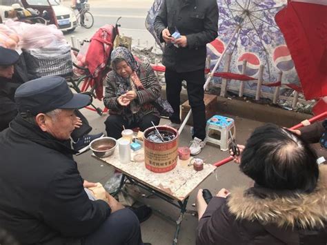 冬日小縣城的早市最後一張圖是什麼估計很多人沒吃過 每日頭條