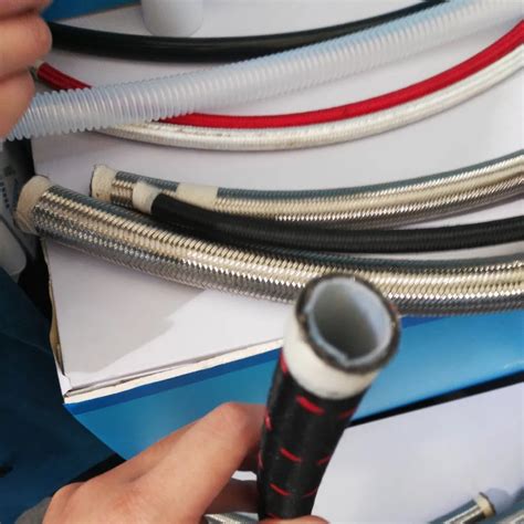 고온 An6 스테인레스 스틸 와이어 꼰 호스 R14 연료 호스