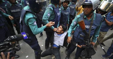 চট্টগ্রামে বিএনপি পুলিশ সংঘর্ষে আহত ৩০ আটক ২০