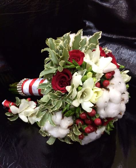 Зимний букет Хлопок розочки фрезия Зимний букет Флористика Букет