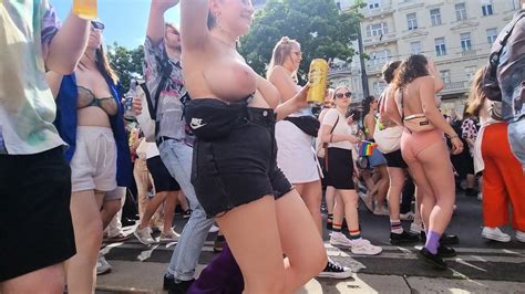 Sensual Woman Boobs Eporner