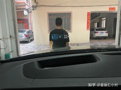 梅赛德斯 奔驰GLE 加装HUD抬头显示系统施工完成效果展示 知乎