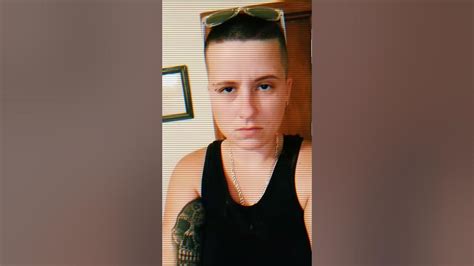 Buzzcut Woman Raps To Camerabuzzcut Woman Rapper Tattoo Youtube