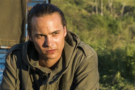 Fear The Walking Dead Nick Gets A Taste Of His Own Medicine