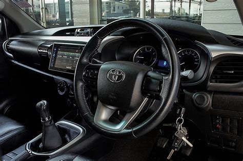 Toyota Revo 24 E Prerunner Doublecab Mt 2019