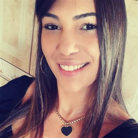 Aline Fernandes Aline Fer29 • Threads Say More