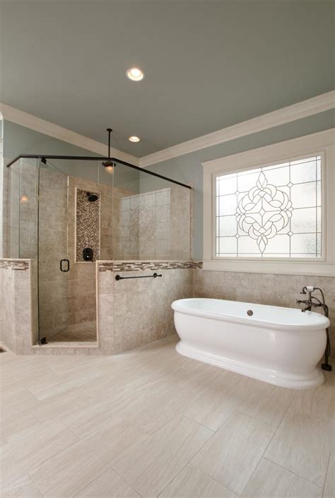 20 Soaking Tubs To Add Extra Luxury To Your Master Bathroom