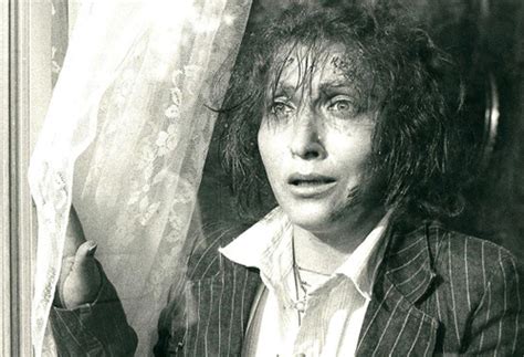 این بازیگر ایرانی، روزی زیباترین بازیگر زن سینما بوده است چی بپوشم