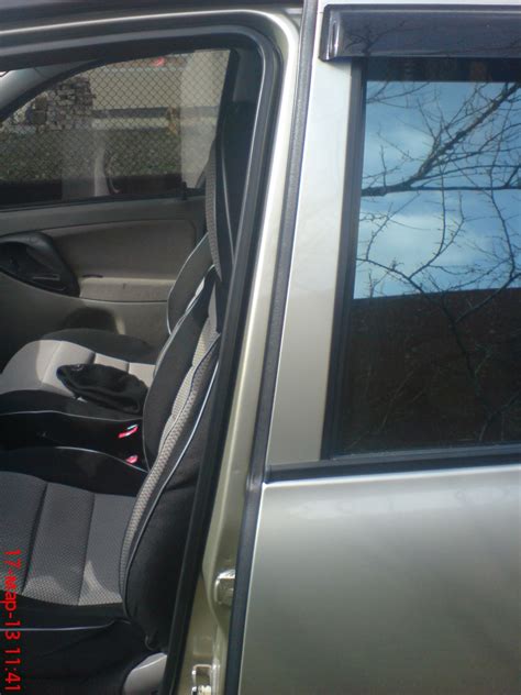 Вертикальные уплотнители дверей — Lada Калина Хэтчбек (1G), 1,6 л, 2008 ...