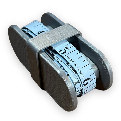 Stop Wasting Time Rolling Up That Fabric Tape Measure With This Simple Superherodiy