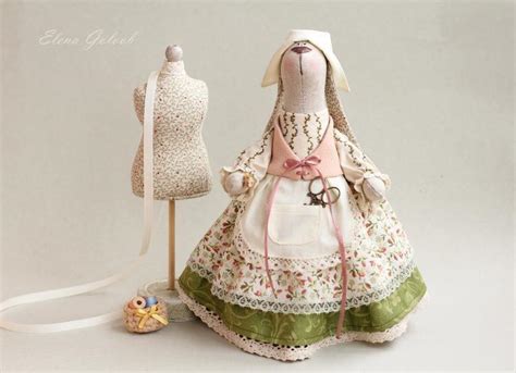 Зайка кравчиня — ціна 1500 грн у каталозі Інтерєрні ляльки Купити товари для дому та побуту за