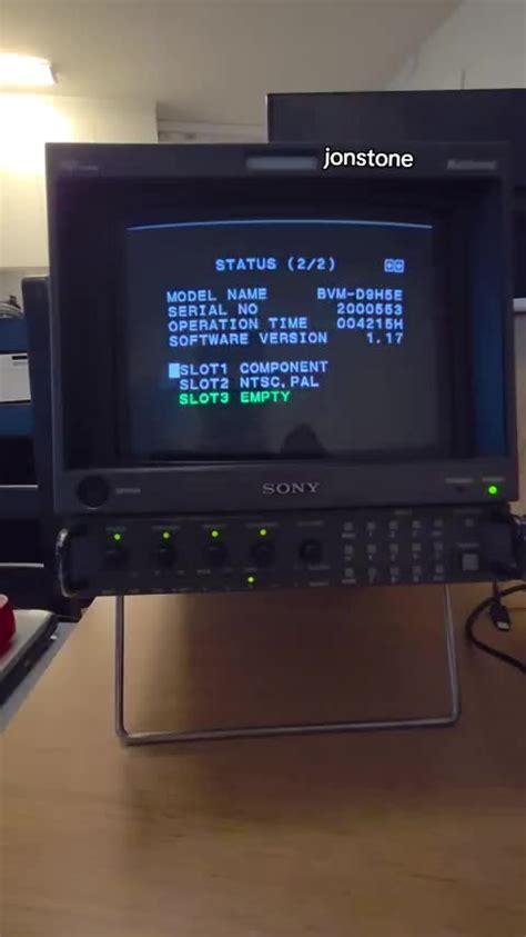 Sony Bvm D9h5e Crt Monitor Album On Imgur