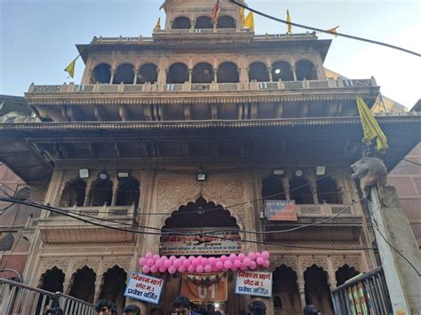 Banke Bihari Temple Vrindavan About History Timing Photos Info