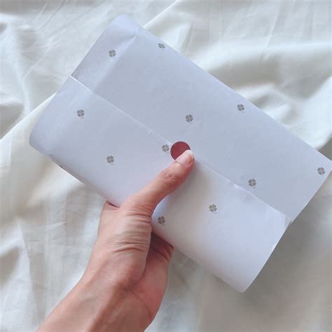 ชุดที่ 1 ขนาดa4 A3 กระดาษห่อสินค้า เเพ็คของ กระดาษห่อพัสดุ กระดาษห่อของ กระดาษพิมพ์ลาย คละลาย