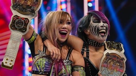The Kabuki Warriors Retienen Los Campeonatos Por Parejas En Wwe Raw