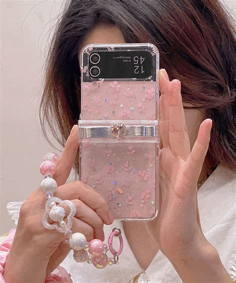 갤럭시 핑크 플라워 리본 글리터 삼성 Z플립 지플립 3 4 5 6 지플립5 지플립6 투명 심플 스트랩케이스 보석 힌지보호 스트랩 핸드폰줄 핸드폰 폰 케이스 지플립케이스 에이블리