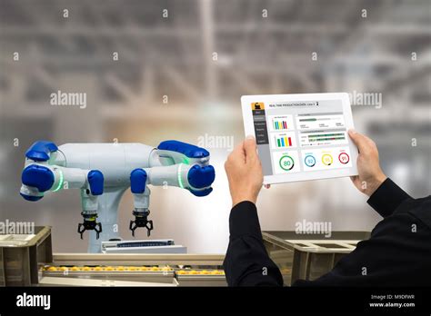 Iot Industry 40 Conceptindustrial Engineer Using Software Augmented Virtual Reality In