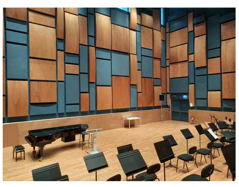 Wooden Rehearsal Rooms From The Construction Process To The Musical