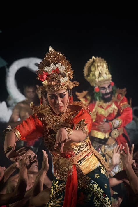 Tari Kecak Dan Ramayana Di Pantai Melasti [a6400] R Cekrek