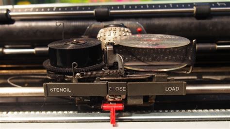 IBM Selectric I On The Typewriter Database