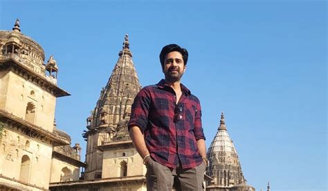 Bigg Boss Ott 2 Contestant Avinash Sachdeva Talks About His Bond With His Father Says My