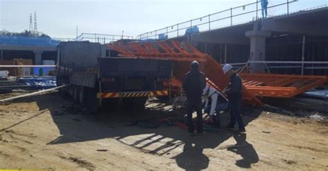 청주 공사현장서 철근 거푸집이 근로자 덮쳐 1명 사망