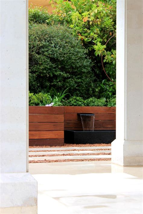 Fuente De Jardín Fuentes Para Jardin Jardines Diseño De Jardin
