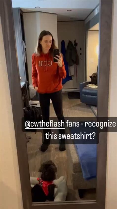 In A Sweatshirt R Daniellepanabaker