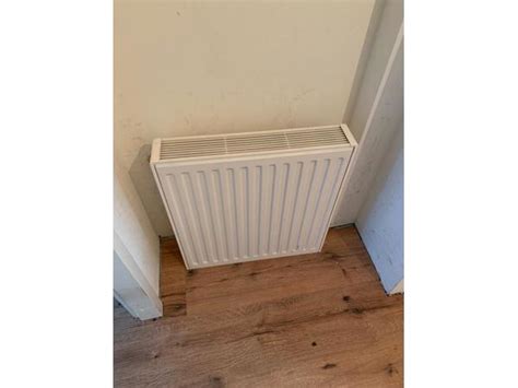 Radiator 56 Cm Breed 9 5 Cm Diep 60 5 Cm Hoog Inclusief Ophangbeugels In Bennebroek Huis En