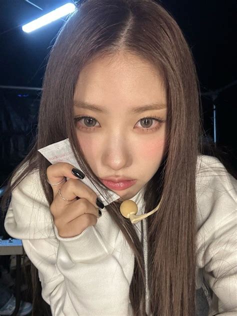 Chaein Instagram Twitter update PURPLEKISS 퍼플키스 CHAEIN 채인