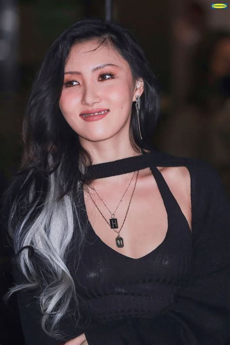 Hwasa Pics On Twitter