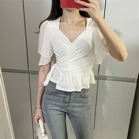 반팔 쉬폰 랩블라우스