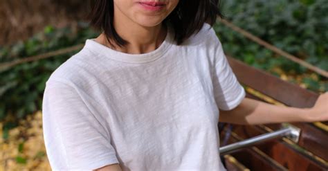 가을 가을 색 갈색 머리 경치 계절 고요한 고요함 공원 나무 나뭇잎 낮 내면의 평화 녹지 단풍 덤불 도시 공원 따뜻한 음색 레저 명상적인