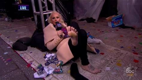 Jenny Mccarthy Wahlbergs Feet