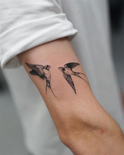 38 Inspiring Swallow Tattoos That Celebrate Freedom And Adventure