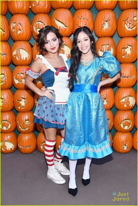 Jenna Ortega Halloween Costume Jenna Ortega With Pumpkin Jenna
