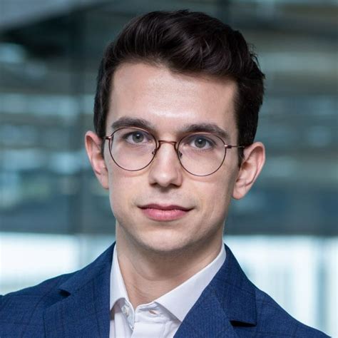 Öffentliche Verwaltung und GovTech Herausforderungen der Zusammenarbeit PwC Schweiz