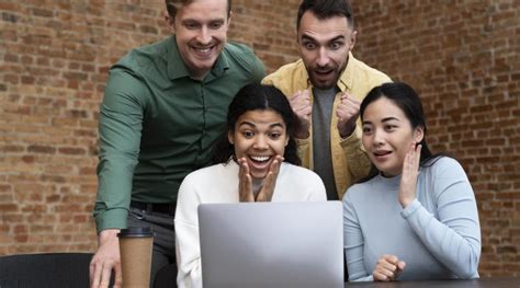 12 Qualities That Make A Successful And Productive Team Business Transformation Tips