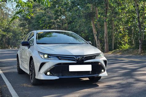 Toyota Corolla Altis 18 Gr S Hev Cvt 2026 Specs And Price In Philippines
