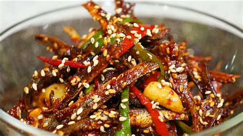 멸치요리 멸치무침~ 멸치볶음 더이상 기름에 볶지말고 무침하세요~매콤바삭한 왕멸치무침 네이버 Tv