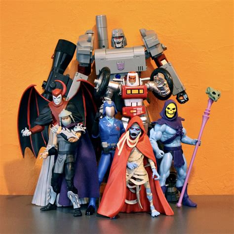 Are We The Baddies Ractionfigures