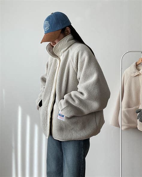 아임유어스 양면후리스점퍼 리버시블 양면 양털 뽀글이 오버핏 카라 점퍼