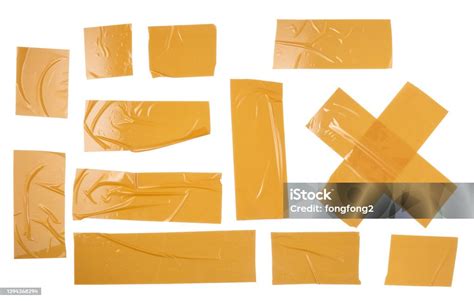 베이지 색 접착 테이프 흰색 배경에 고립 된 끈적 끈적한 갈색 테이프의 구겨진 찢어진 조각 세트 접착 테이프에 대한 스톡 사진 및 기타 이미지 Istock