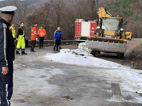 Екип на ЕЦТП посети пътнотранспортно произшествие настъпило на път I 1