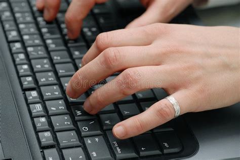 Keyboard Female Fingers On Laptop Keyboard Ad Female Keyboard Fingers Keyboard