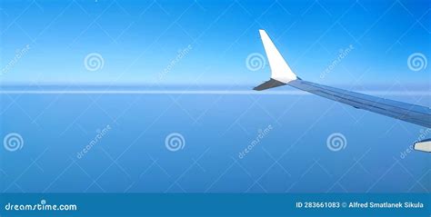 A Passanger Plane Wing Image Stock Image Image Of Tourism Land 283661083