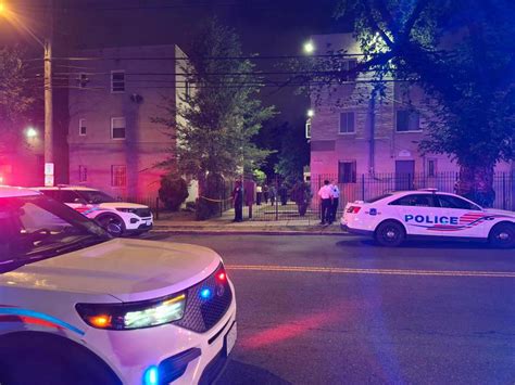 Dc Police Identify Man Found Shot In Southeast Apartment Building