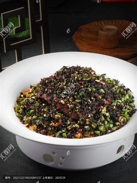 梅菜扣小肘 中国菜系 食品餐饮 摄影 汇图网www huitu