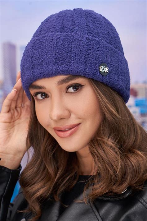 Женская молодежная модная синяя мягкая шапка продажа цена в Киеве Шапки от G O L A N D