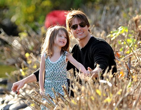 Suri Cruise Is Beautiful Like Her Mom With Bright Makeup Yet Scars On